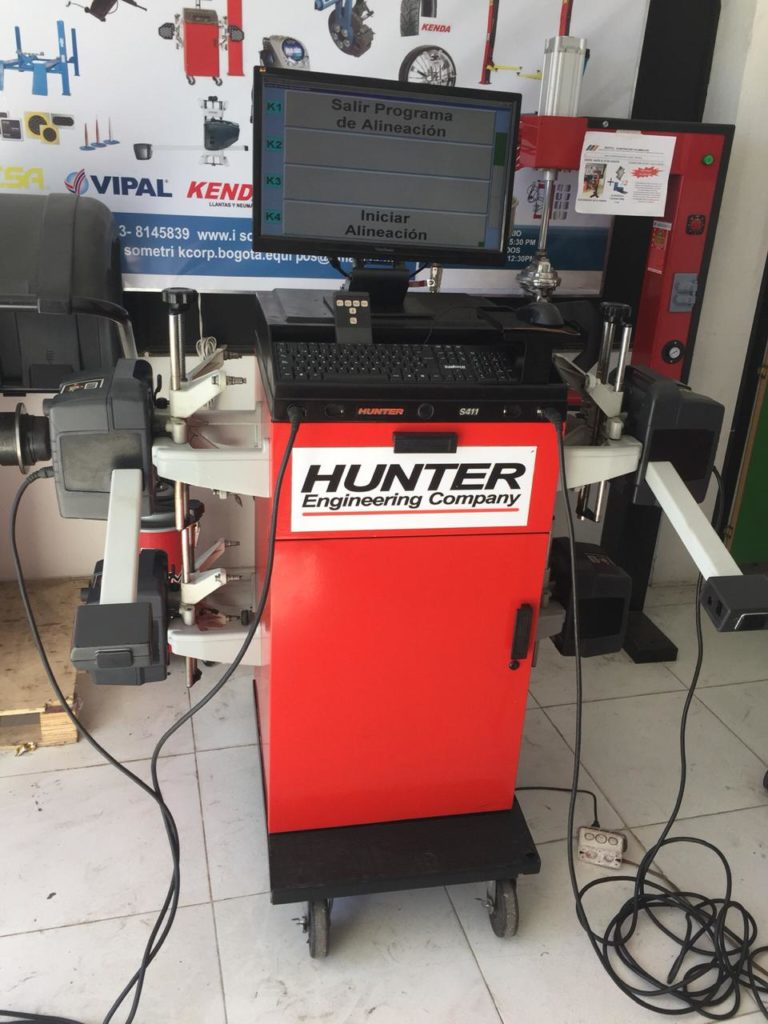 ALINEADOR HUNTER P411 CON DSP250 - Isocol SAS