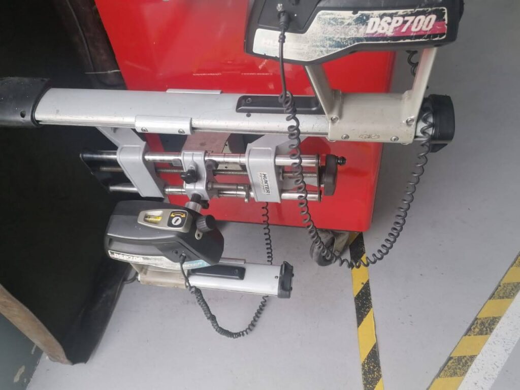 ALINEADOR HUNTER DSP700 - Isocol SAS